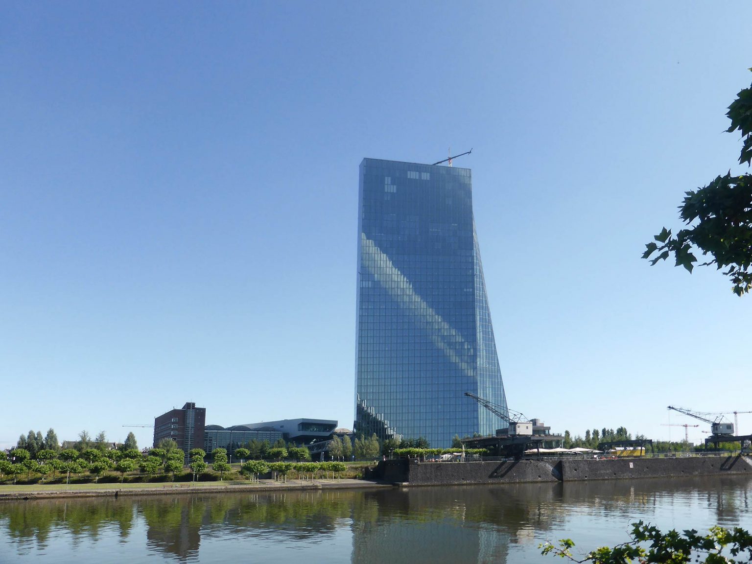 Skytower - EZB-Hochhaus - Europäische Zentralbank in Frankfurt