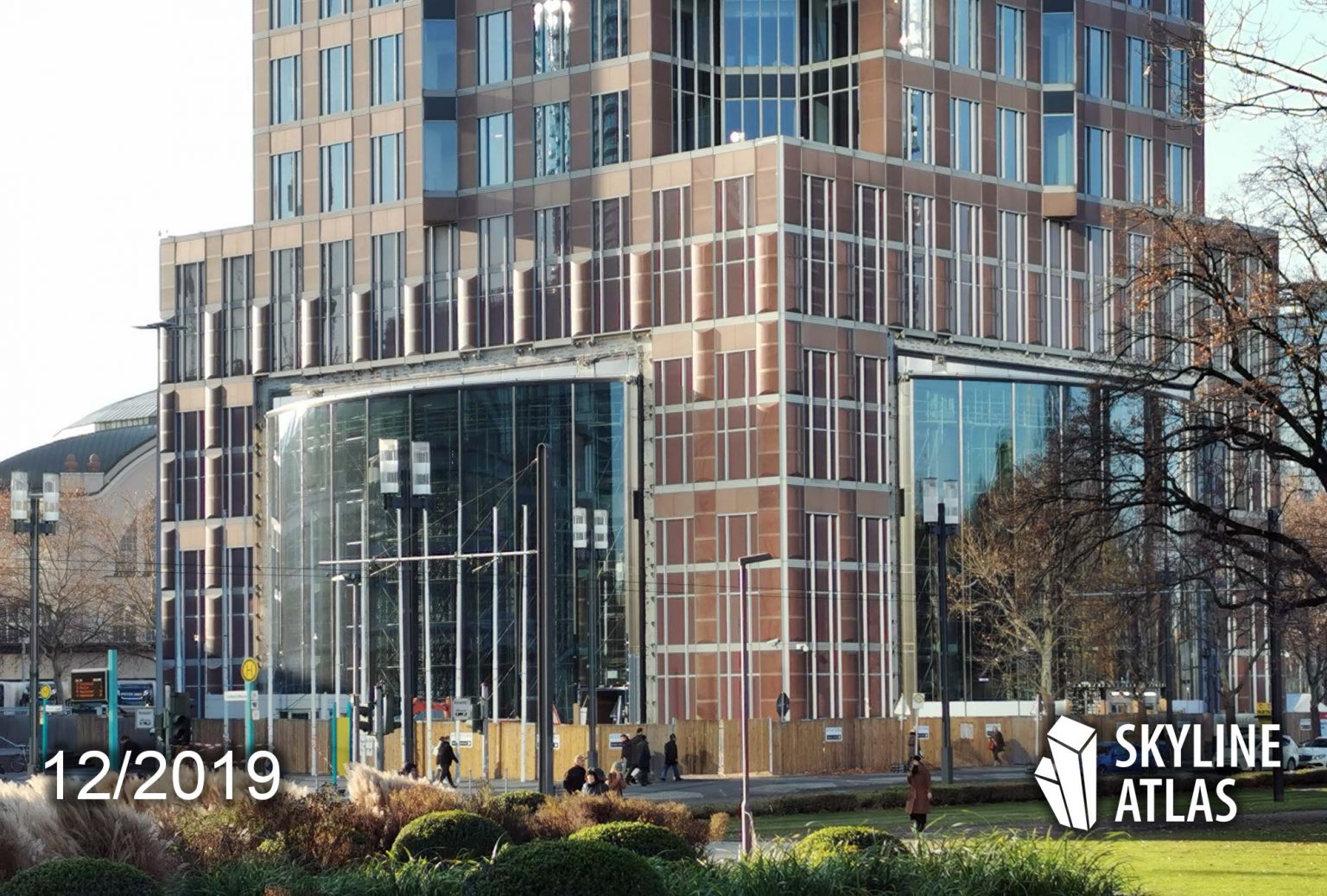 MesseTurm FFM - Der berühmte Art Deco Wolkenkratzer in Frankfurt