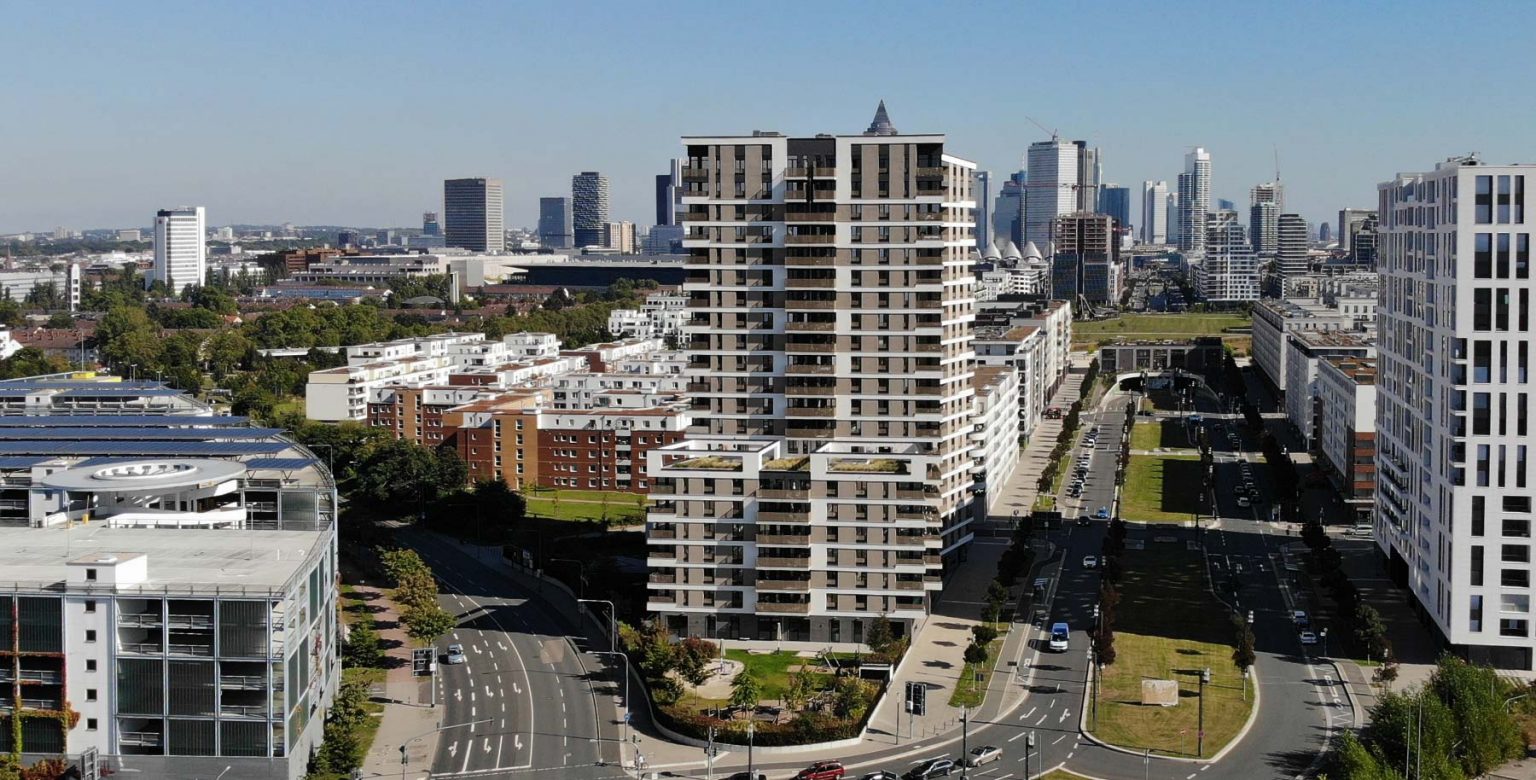 Westside Tower Frankfurt am Main - Wohnturm mit Blick über die Stadt