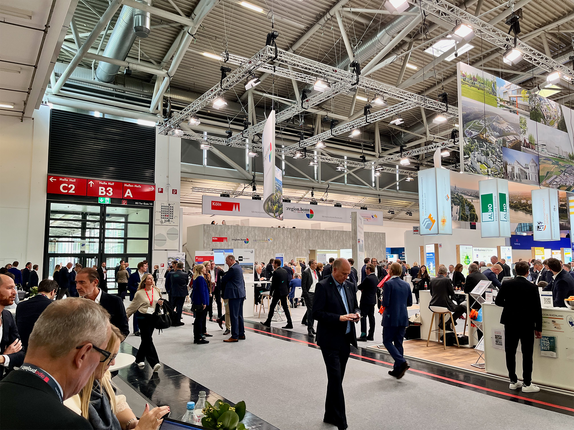 Messe München GmbH Schlagwort - SKYLINE ATLAS