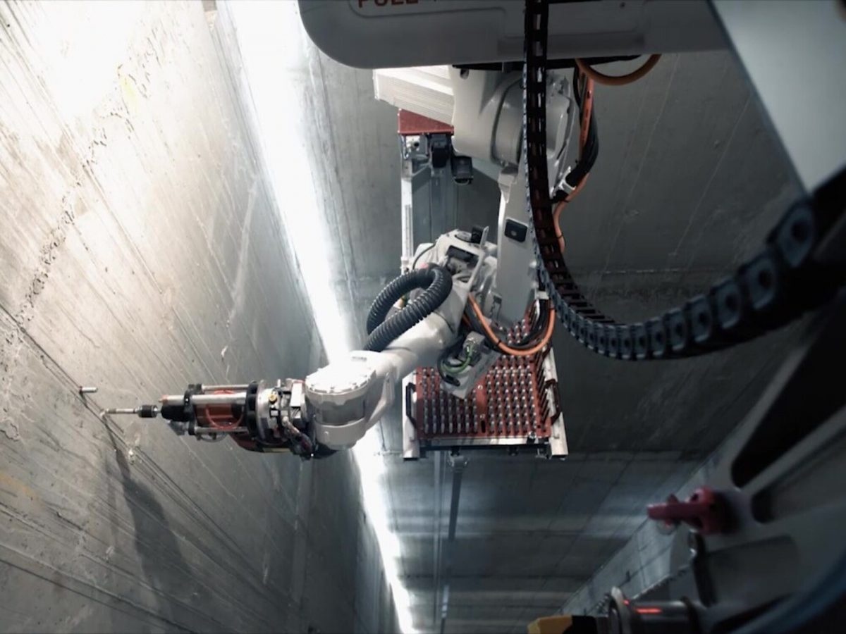 Schindler RISE: Roboter für den Aufzug - SKYLINE ATLAS